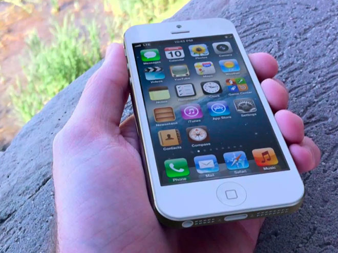 Usuarios reportan algunos defectos de fábrica del iPhone 5 • ENTER.CO