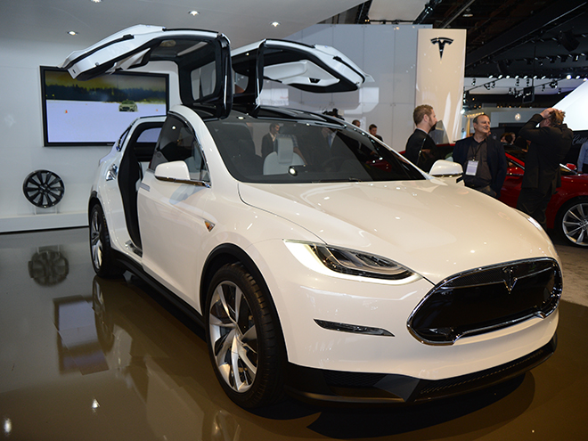 NAIAS 2013 recibió al Model X, el nuevo automóvil de Tesla • ENTER.CO