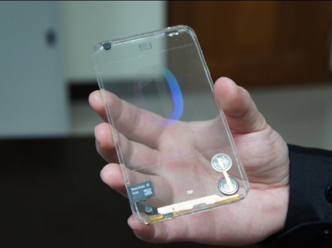 Una empresa taiwanesa mostró el prototipo de una pantalla transparente