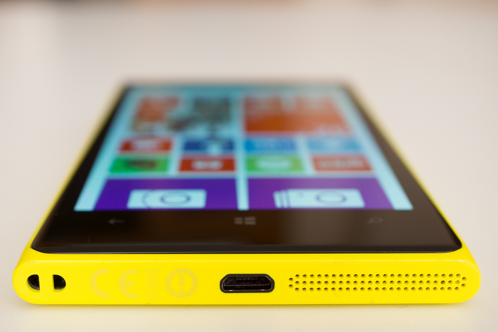 Windows Phone 8.1 le apostaría a los gestos 3D y a Kinect • ENTER.CO