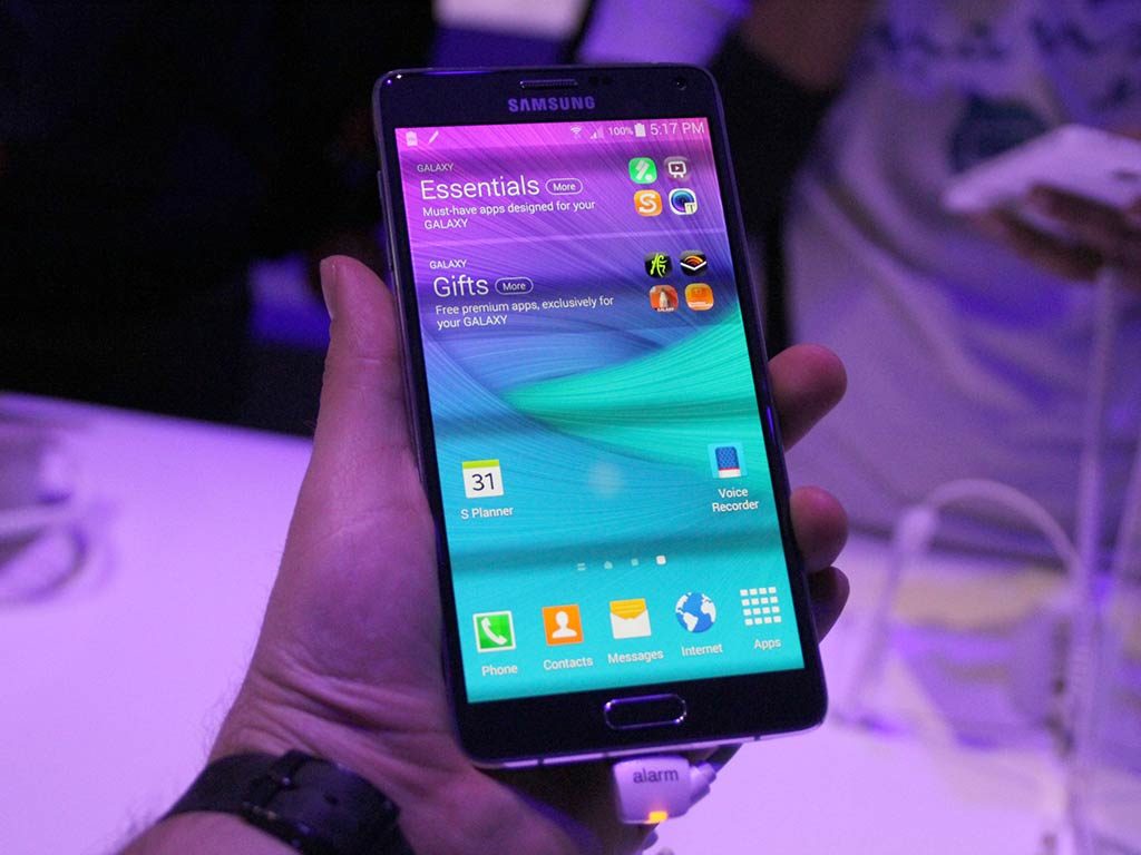 El Samsung Galaxy Note 4 se viste de metal • ENTER.CO