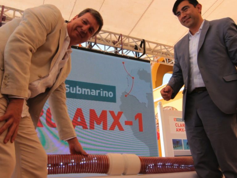 Claro activa el cable AMX-1 y aumenta la velocidad del país 50x • ENTER.CO