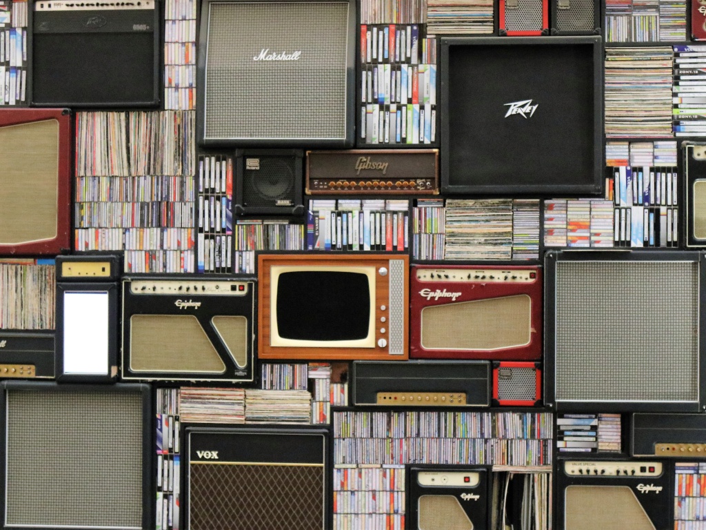 Hace 63 años se inauguró la televisión colombiana • ENTER.CO