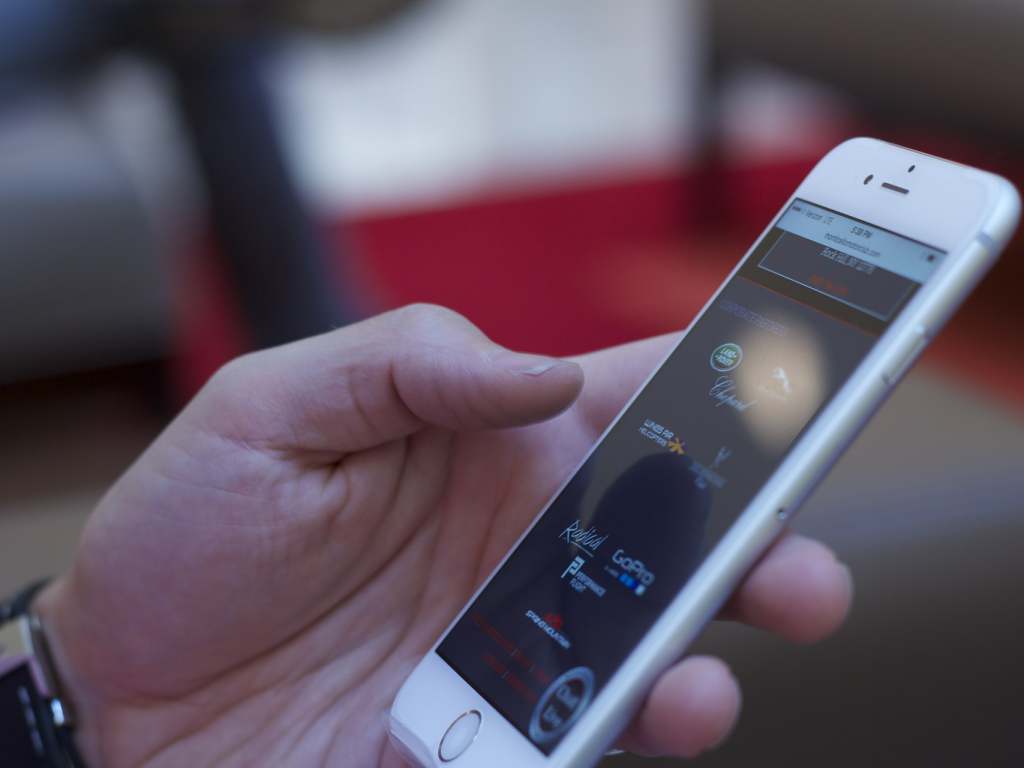 AgentBot, así se reinventa el servicio de atención al cliente • ENTER.CO