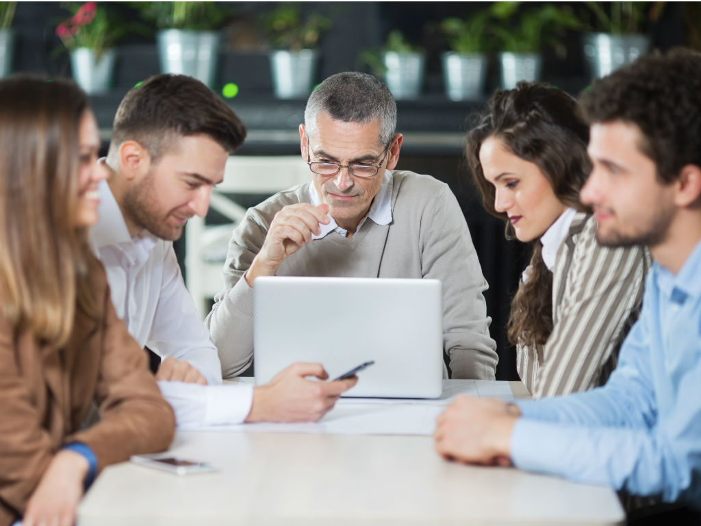 ¿Cómo ser un buen director creativo en mi emprendimiento? • ENTER.CO