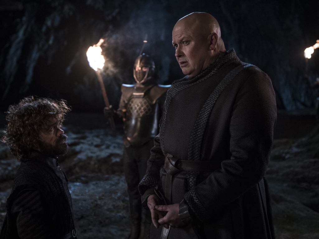 Varys no está complacido con las últimas 2 temporadas de Game of thrones