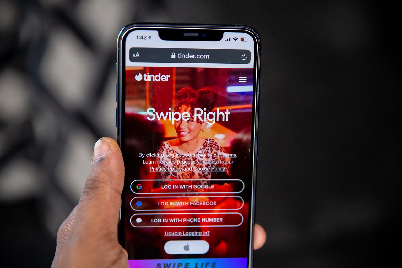 Dile adiós a los planes premium por edades de Tinder • ENTER.CO