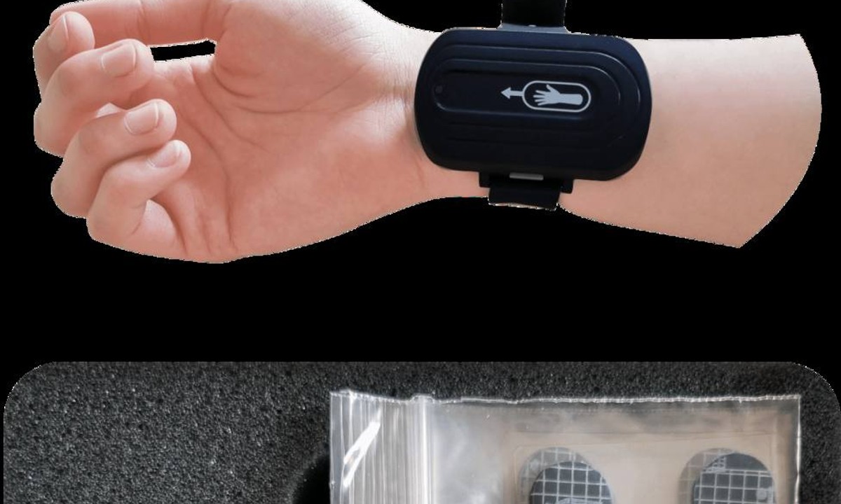 Este es el nuevo dispositivo de Lewis Capaldi para controlar síndrome ...