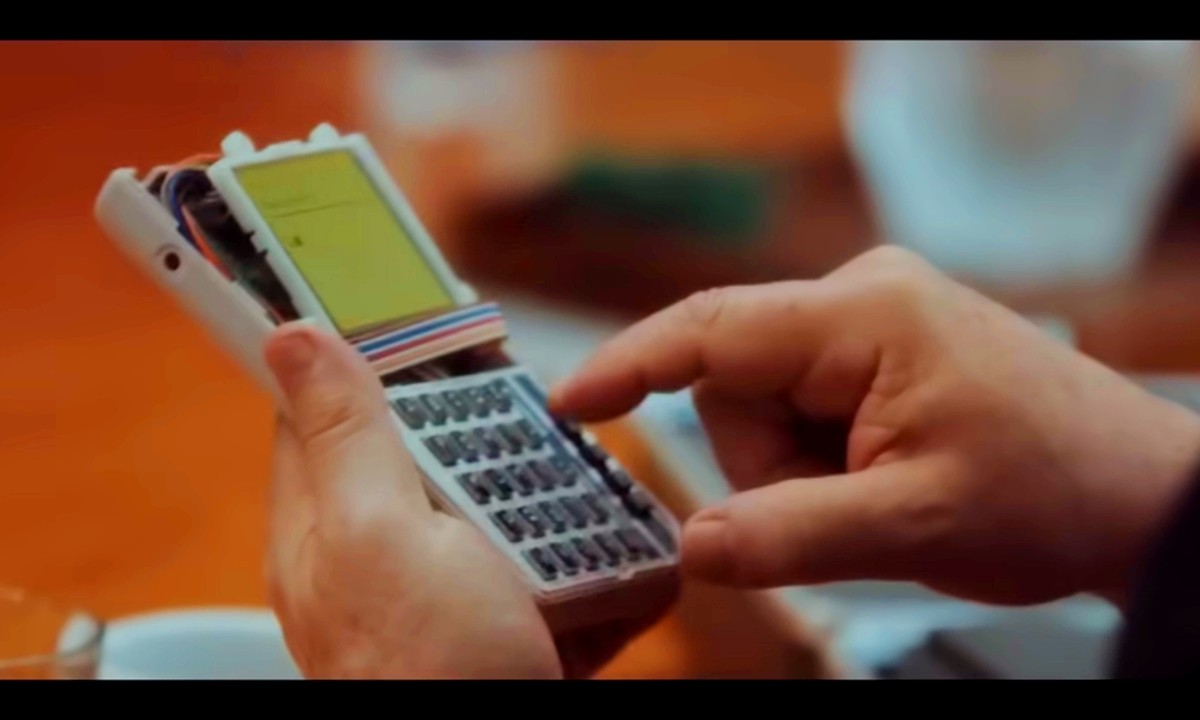 Lanzan tráiler de 'BlackBerry': la historia del celular más famoso y su estrepitosa caída • ENTER.CO