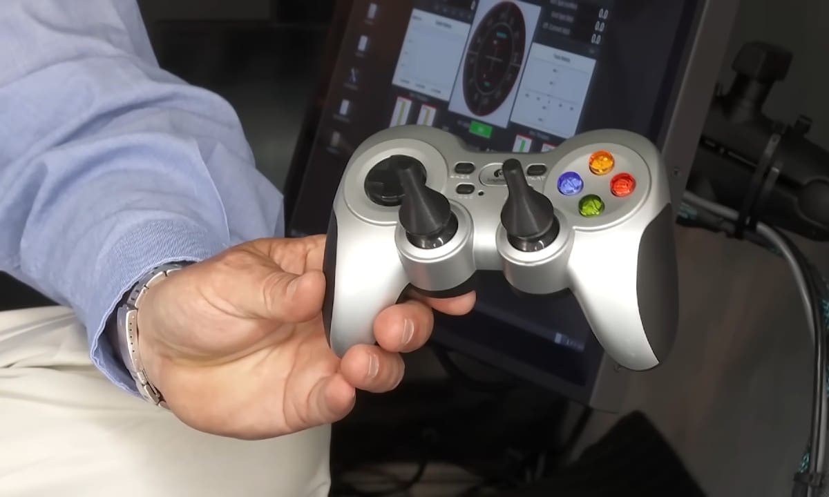 Submarino desaparecido es manejado por un control de videojuegos ...