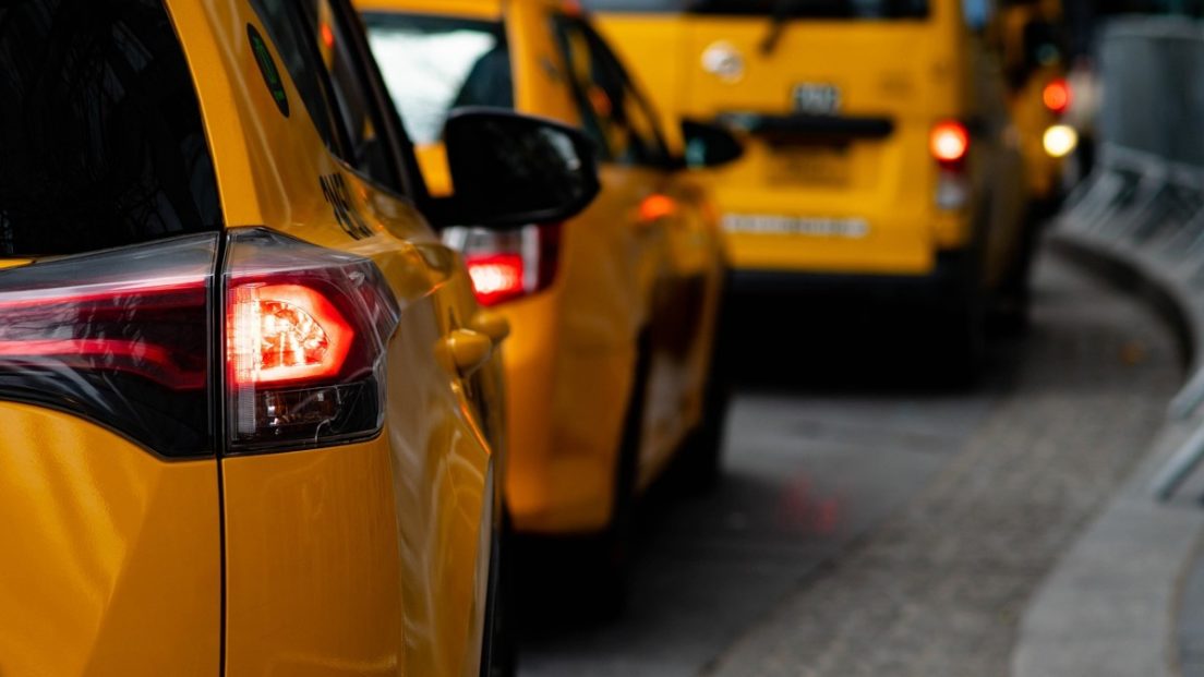 Taxis Libres lanza módulos tecnológicos para pedir carro sin celular ...