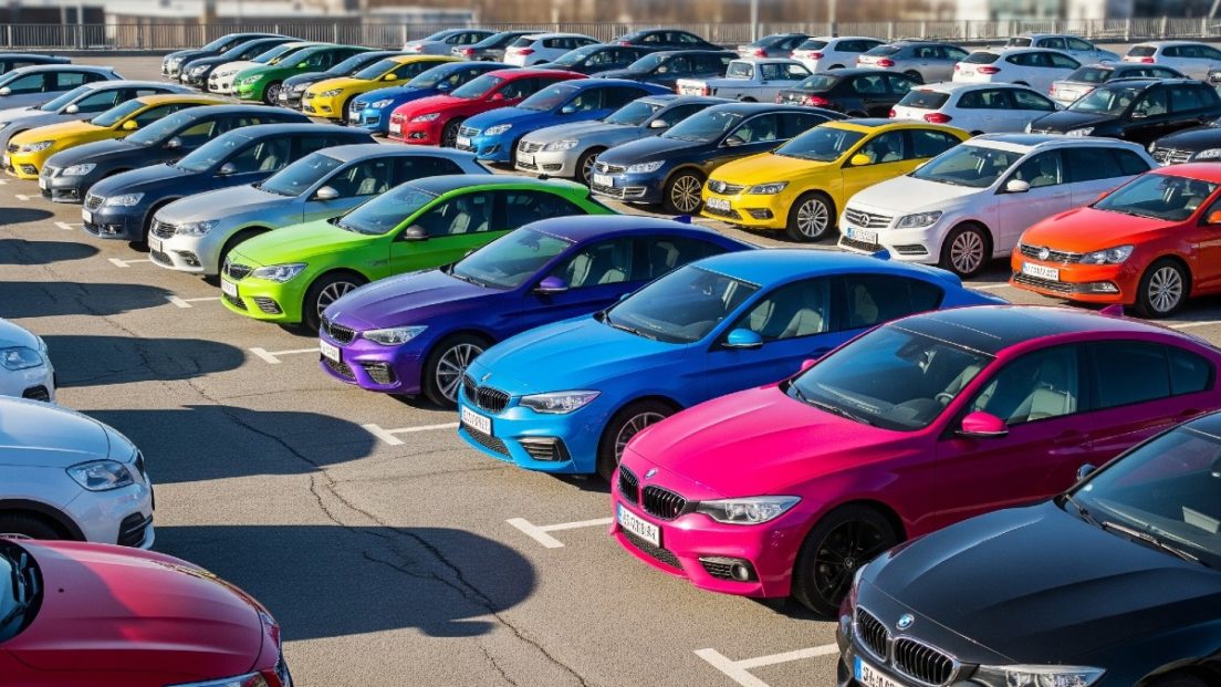 ¿Blanco, gris o rojo? Este es el color de carro más vendido en Colombia ...